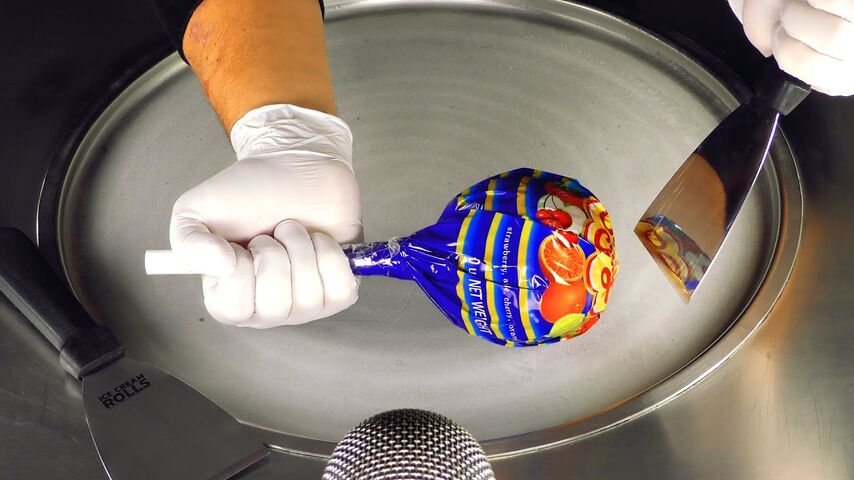ASMR - Chupa Chups Jumbo Lollipop Ice Cream Rolls | Candy crushing to ...